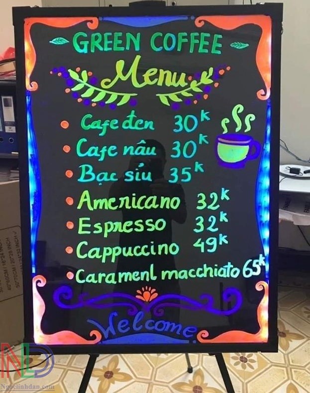 5 Ý tưởng sáng tạo với bảng đèn LED huỳnh quang viết tay cho các sự ...